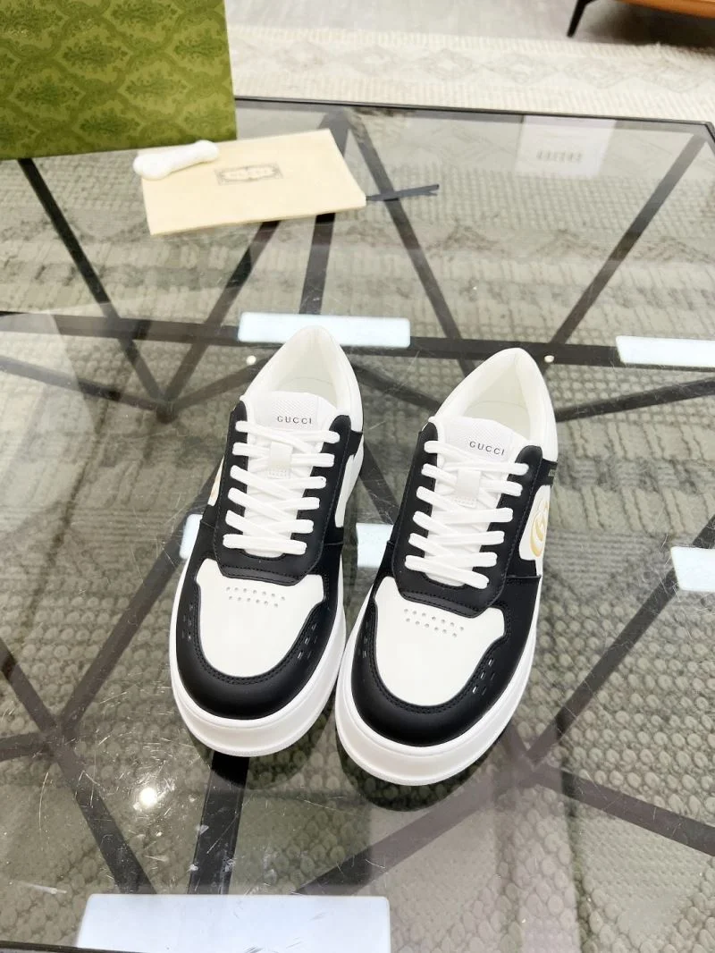 Bargain Gucci Low Shoes