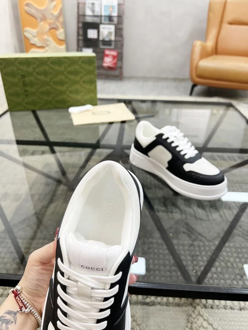 Bargain Gucci Low Shoes
