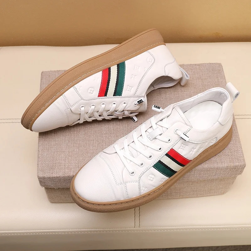 Top match Gucci Low Shoes