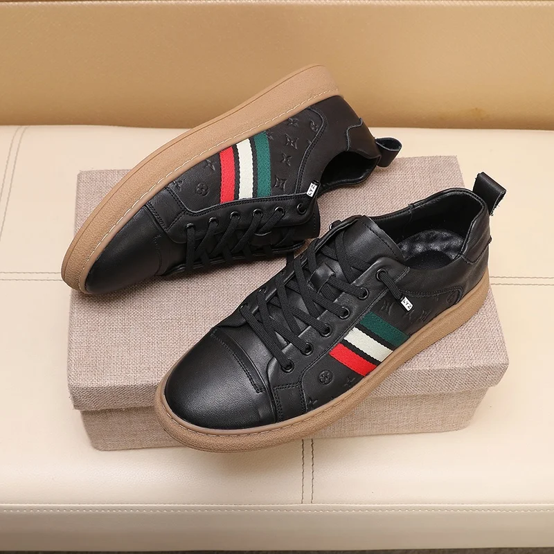Perfect replica Gucci Low Shoes