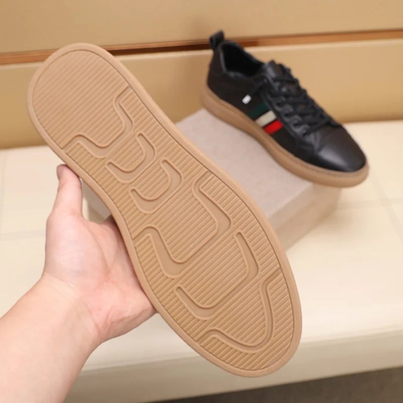Perfect replica Gucci Low Shoes