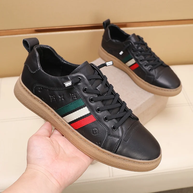 Perfect replica Gucci Low Shoes