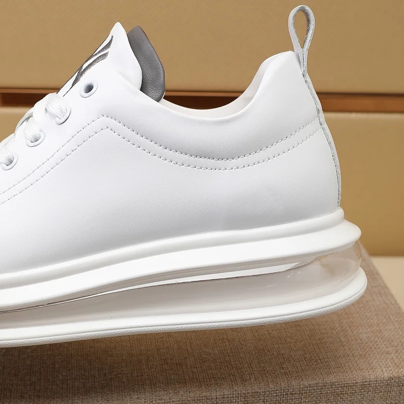 Top match Gucci Low Shoes