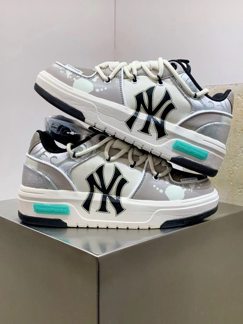 Genuine Gucci Low Shoes