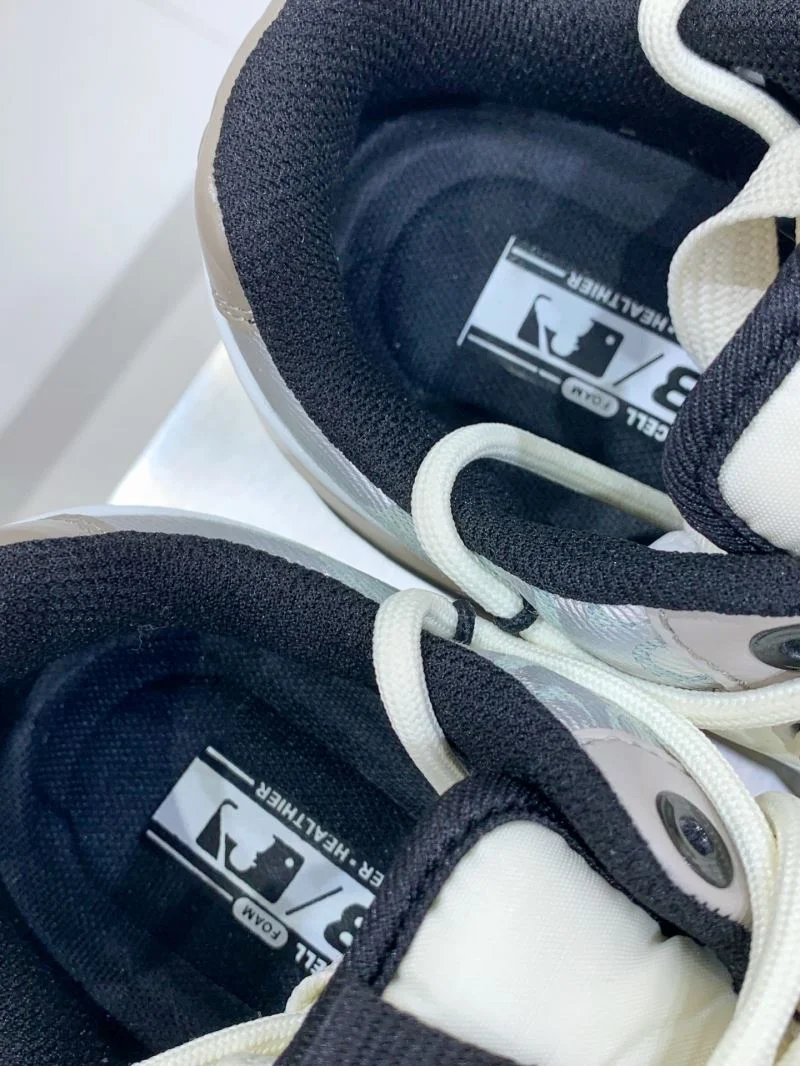 Genuine Gucci Low Shoes
