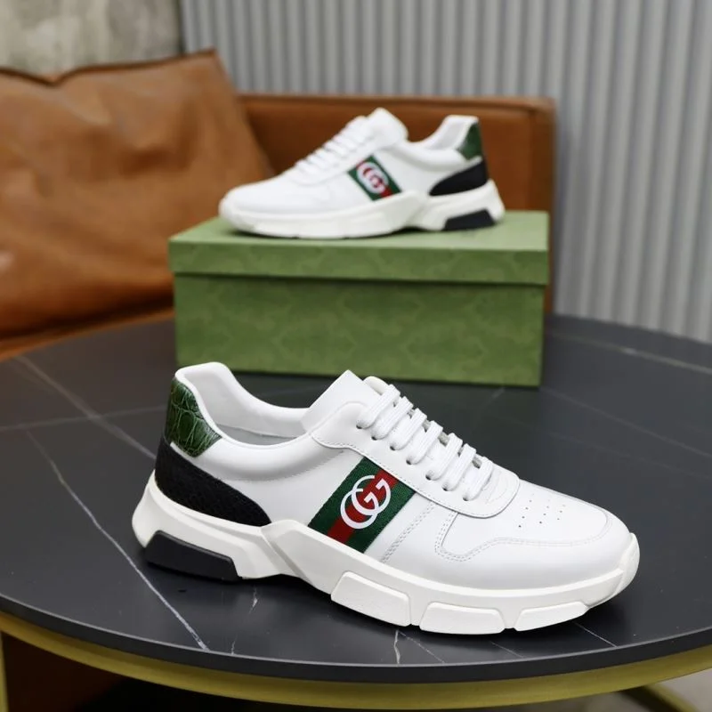 Perfect replica Gucci Low Shoes