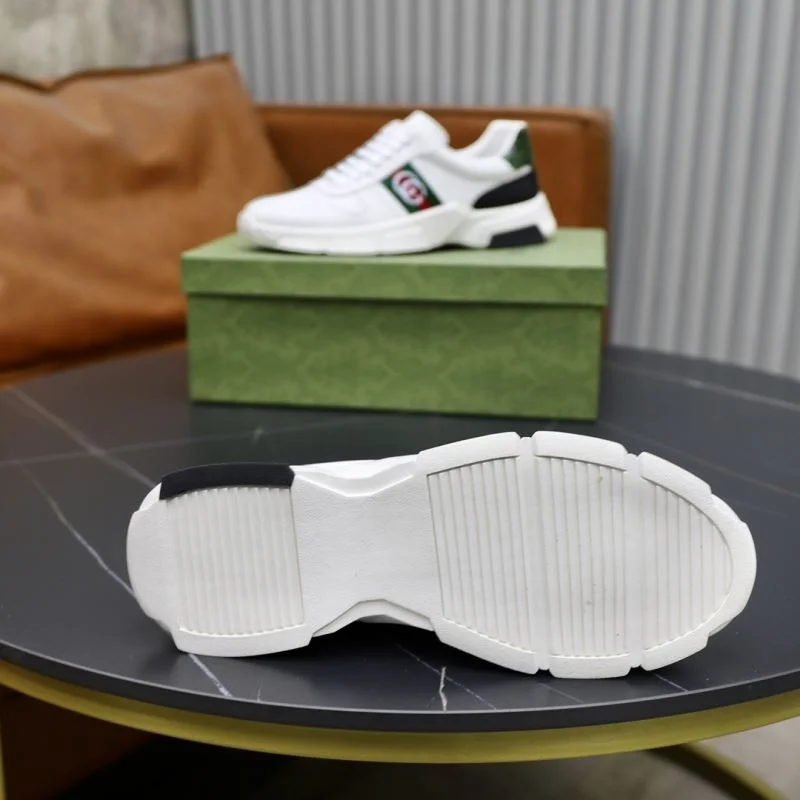 Perfect replica Gucci Low Shoes