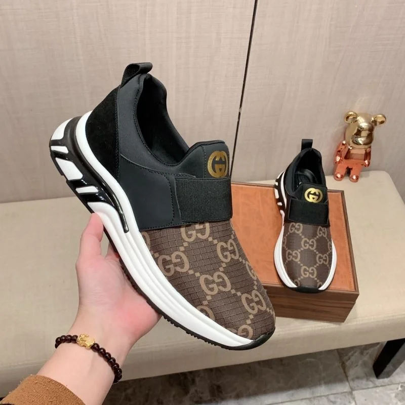 Value-priced Gucci Low Shoes