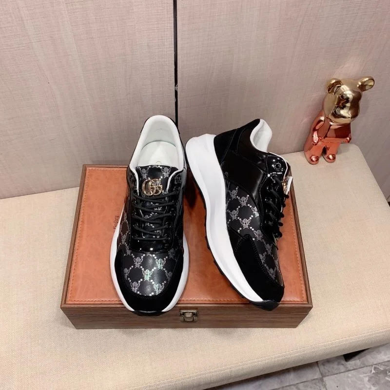Value-priced Gucci Low Shoes