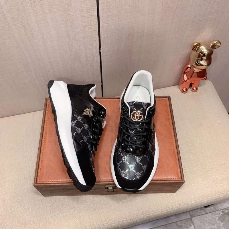 Value-priced Gucci Low Shoes