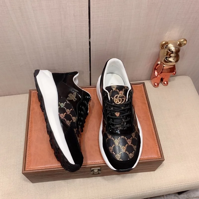 Top mirror Gucci Low Shoes