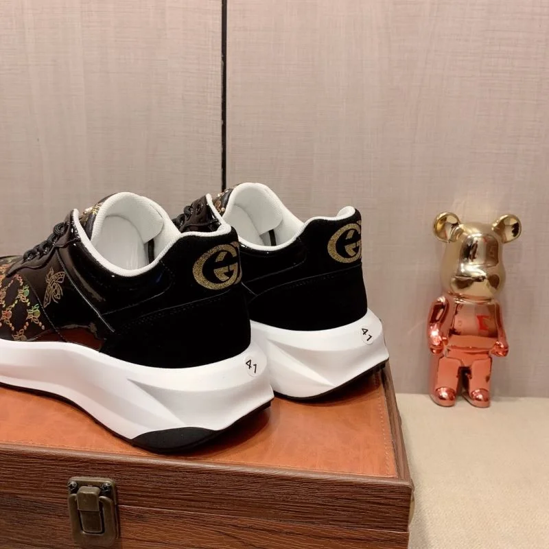 Top mirror Gucci Low Shoes