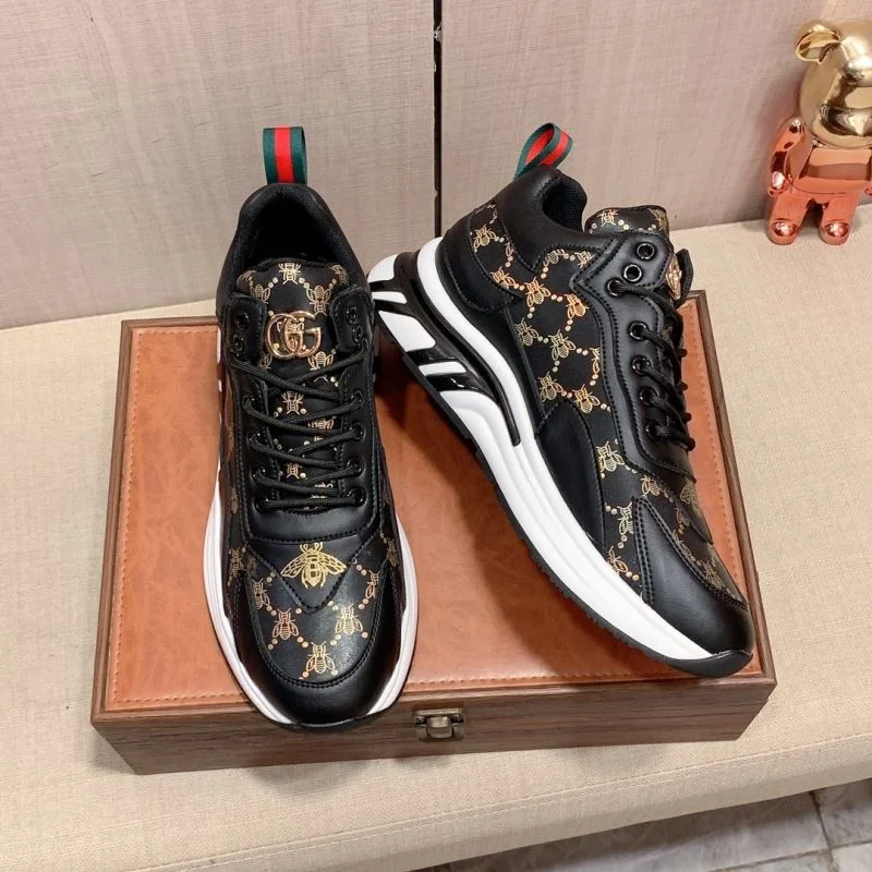 Value-priced Gucci Low Shoes