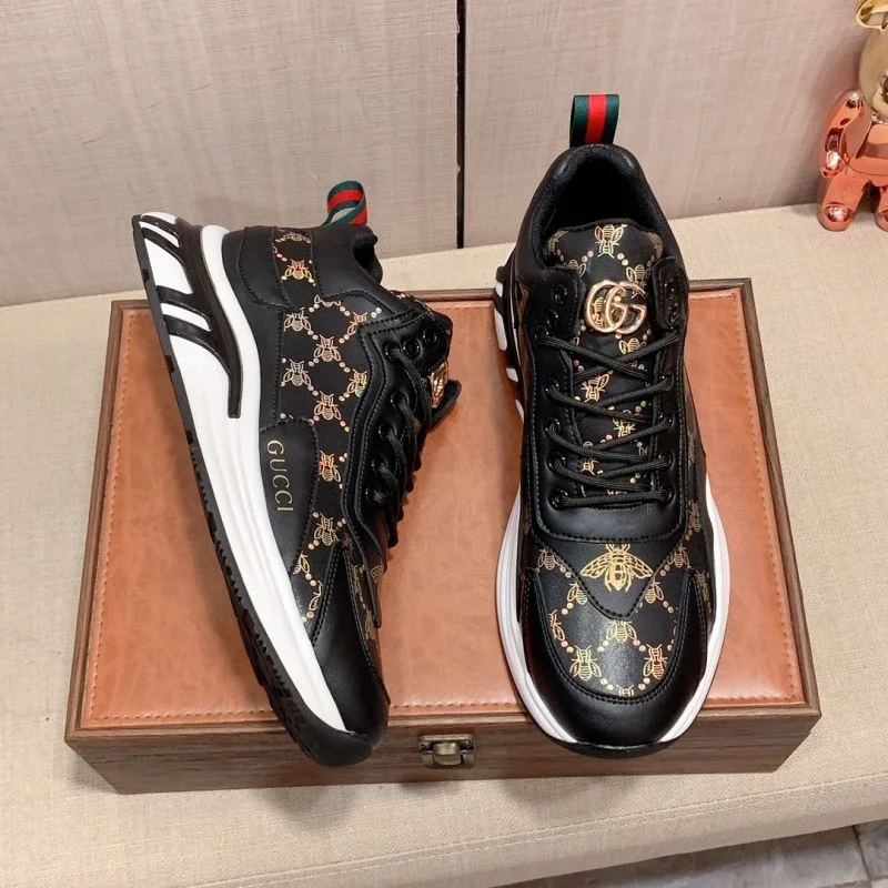 Value-priced Gucci Low Shoes