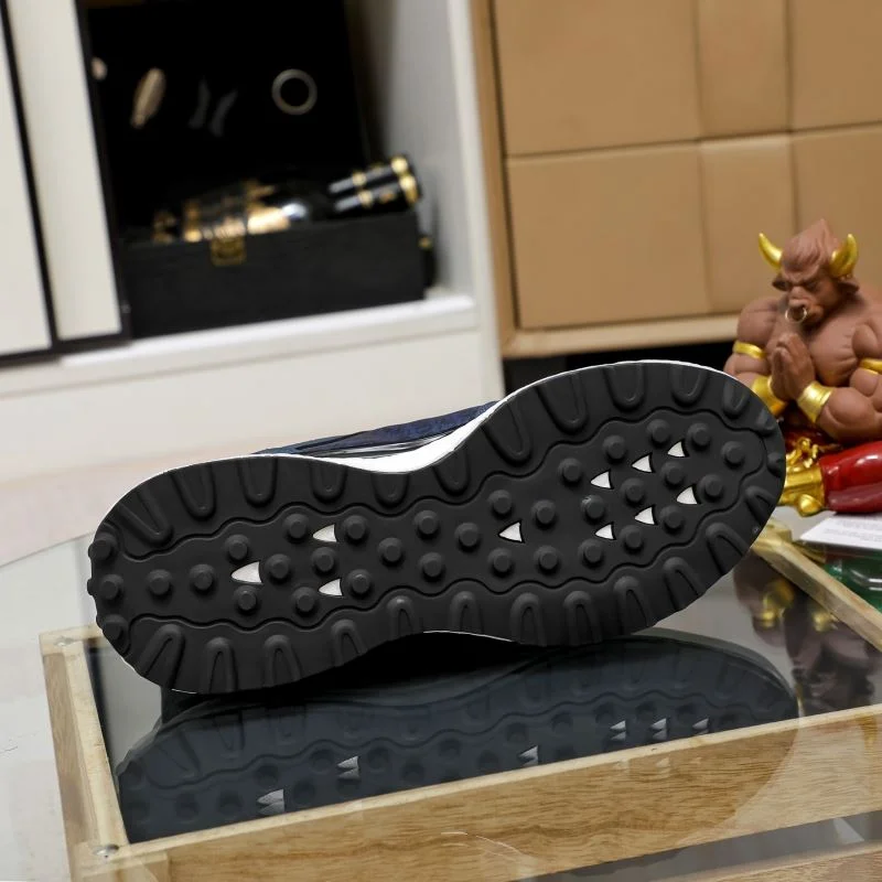 Indistinguishable Gucci Low Shoes