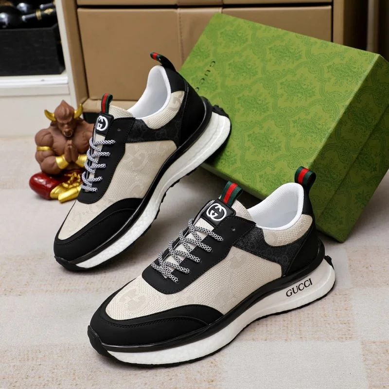 Accurate model Gucci Low Shoes