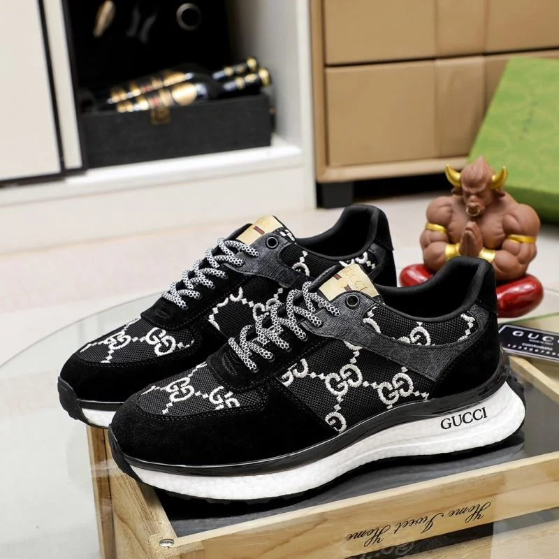 Perfect replica Gucci Low Shoes