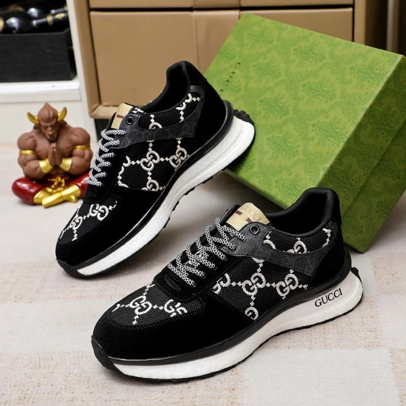 Perfect replica Gucci Low Shoes