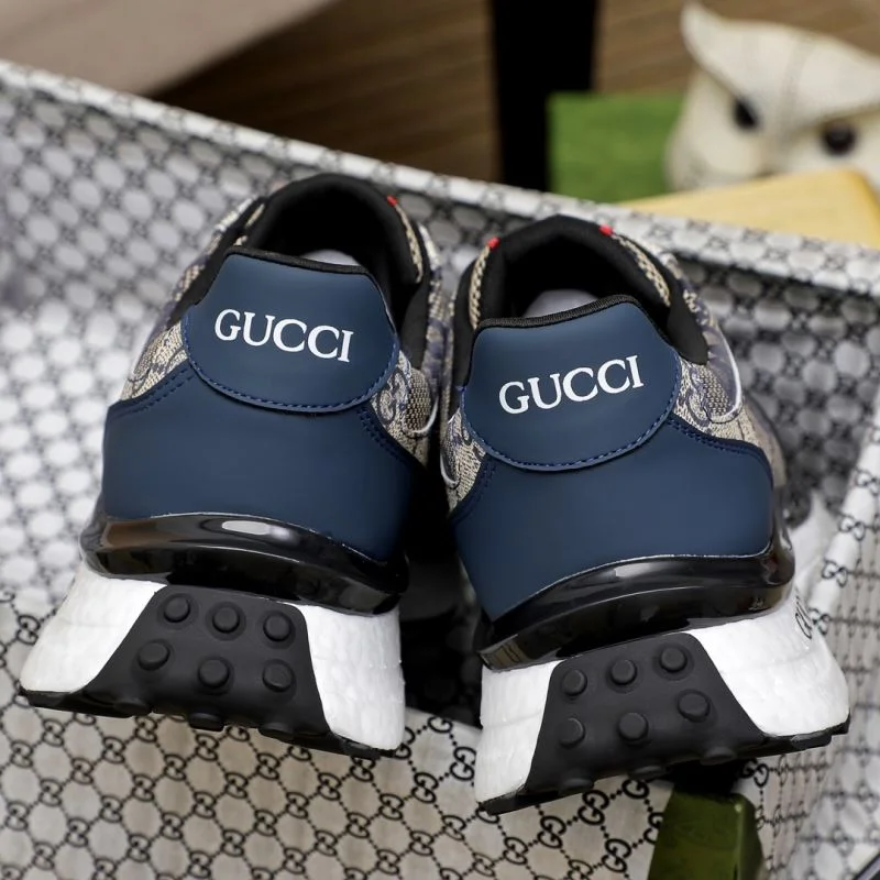 Value-priced Gucci Low Shoes