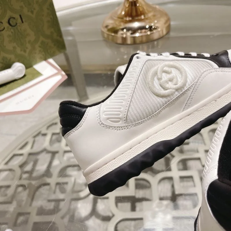 Cut-rate Gucci Low Shoes