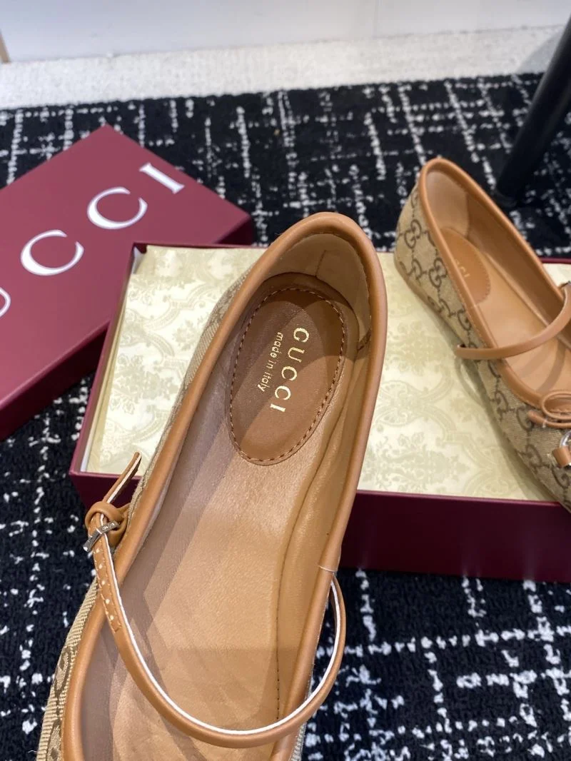 Top match Gucci Low Shoes