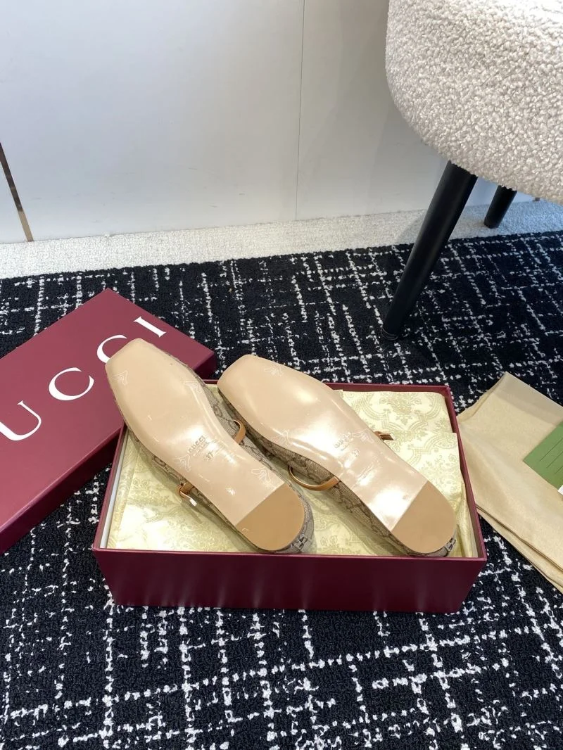 Top match Gucci Low Shoes