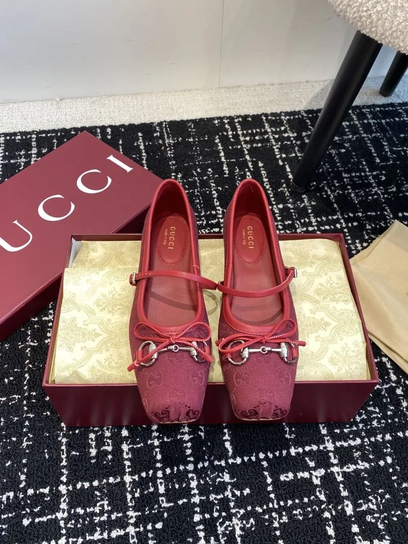 Gucci Low Shoes