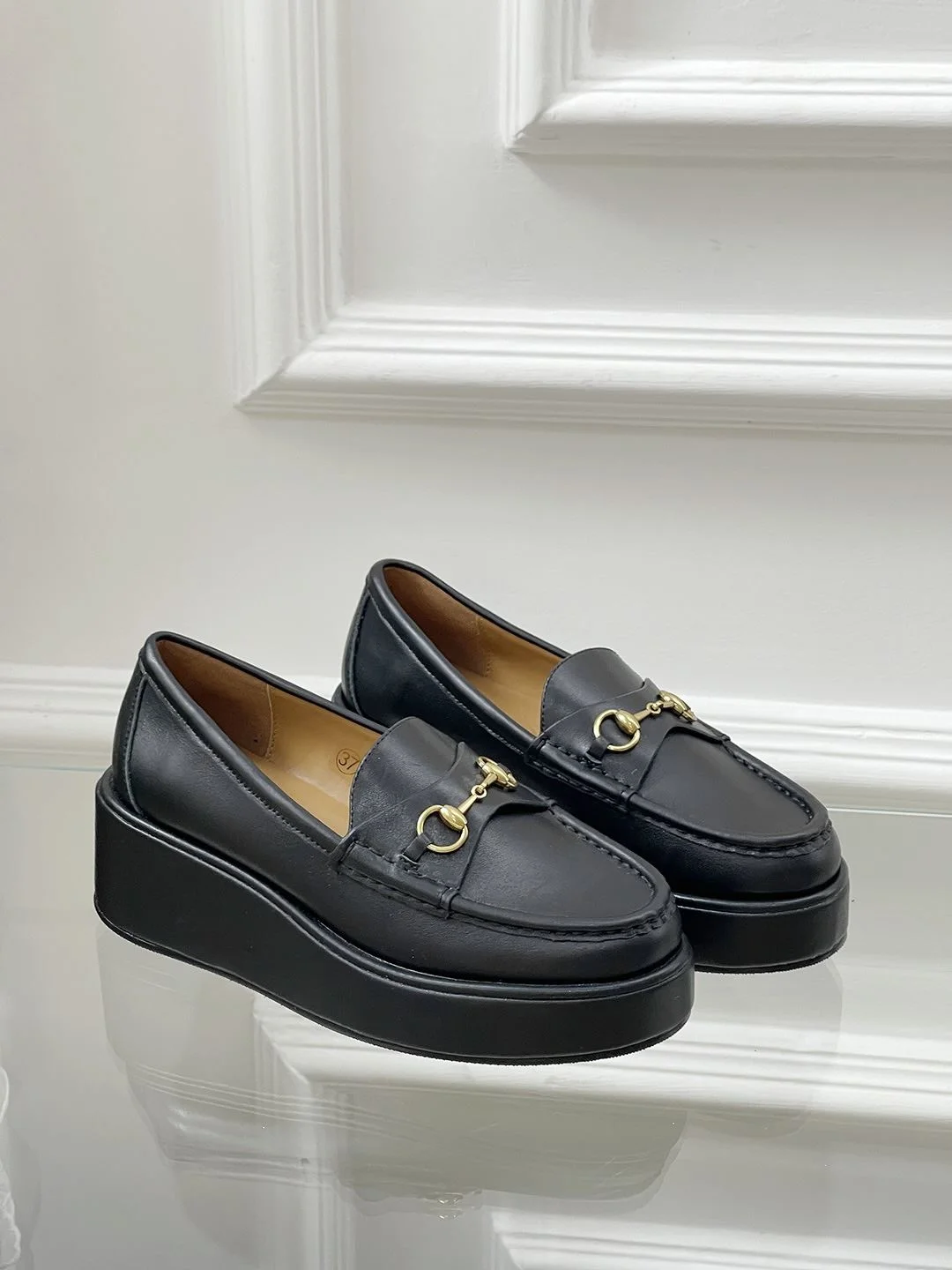 Gucci Low Shoes