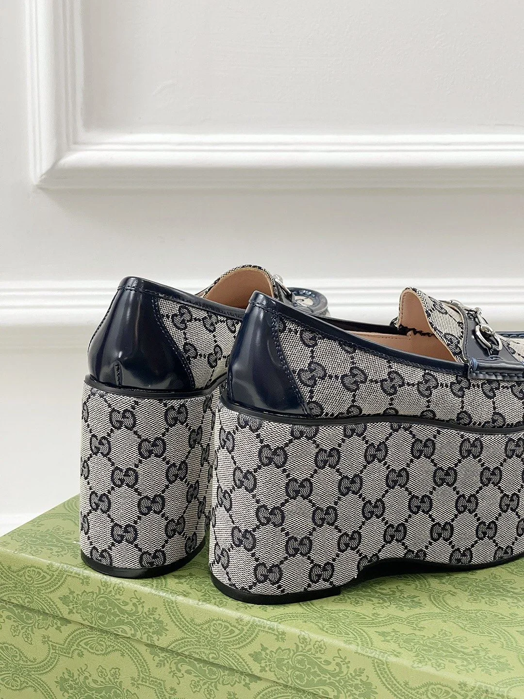 Indistinguishable Gucci Low Shoes