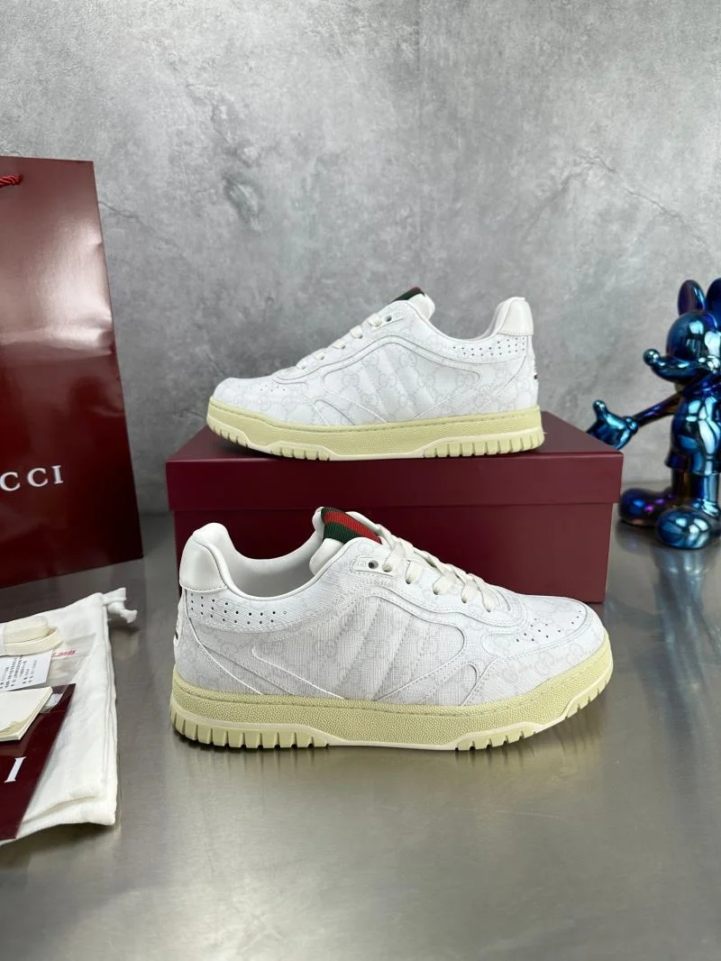 Value-priced Gucci Low Shoes