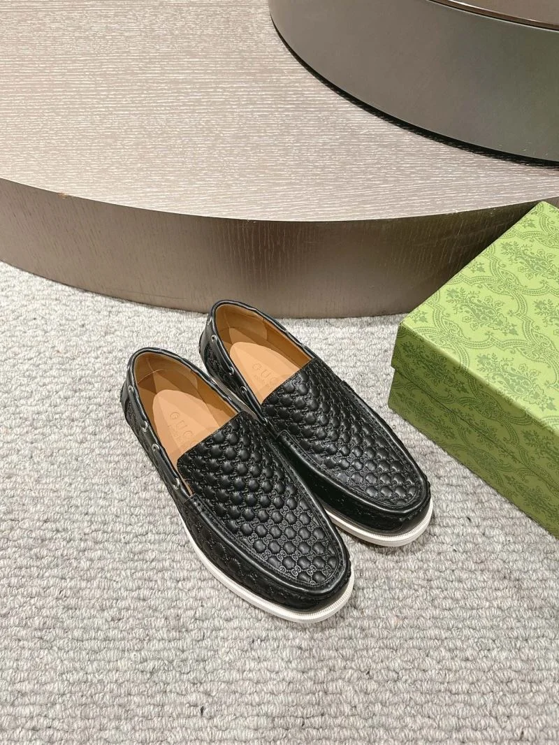Top mirror Gucci Low Shoes