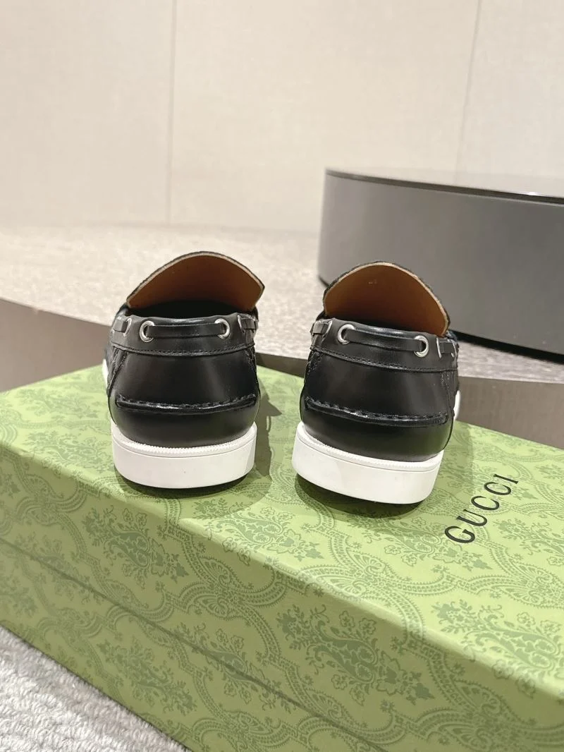 Top mirror Gucci Low Shoes