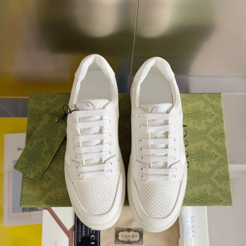 Brand-original Gucci Low Shoes