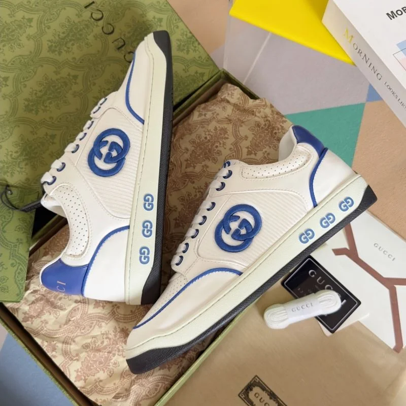 Value-priced Gucci Low Shoes