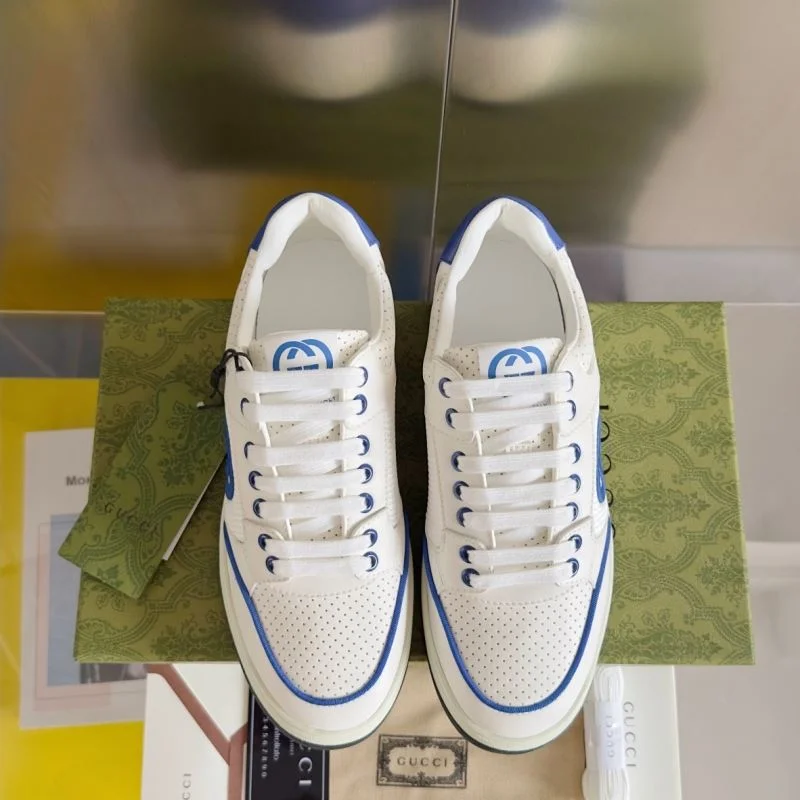 Value-priced Gucci Low Shoes