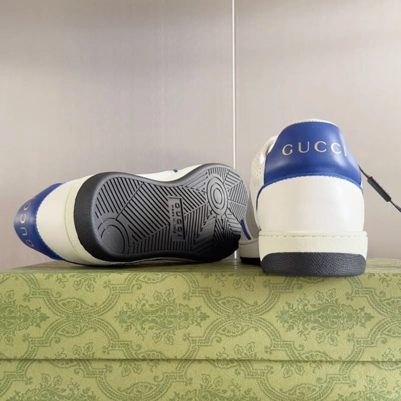 Value-priced Gucci Low Shoes