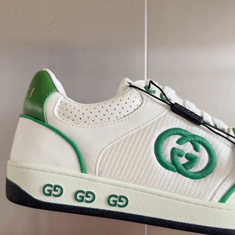 Reasonably priced Gucci Low Shoes