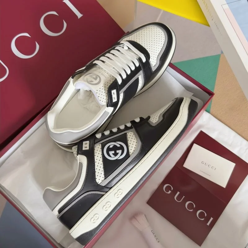 Accurate model Gucci Low Shoes