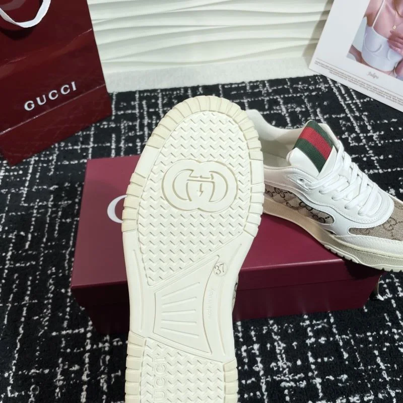 Brand-original Gucci Low Shoes
