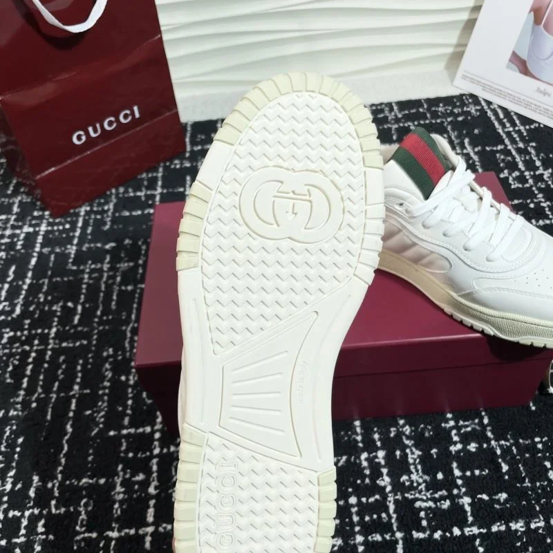 Factory-made Gucci Low Shoes
