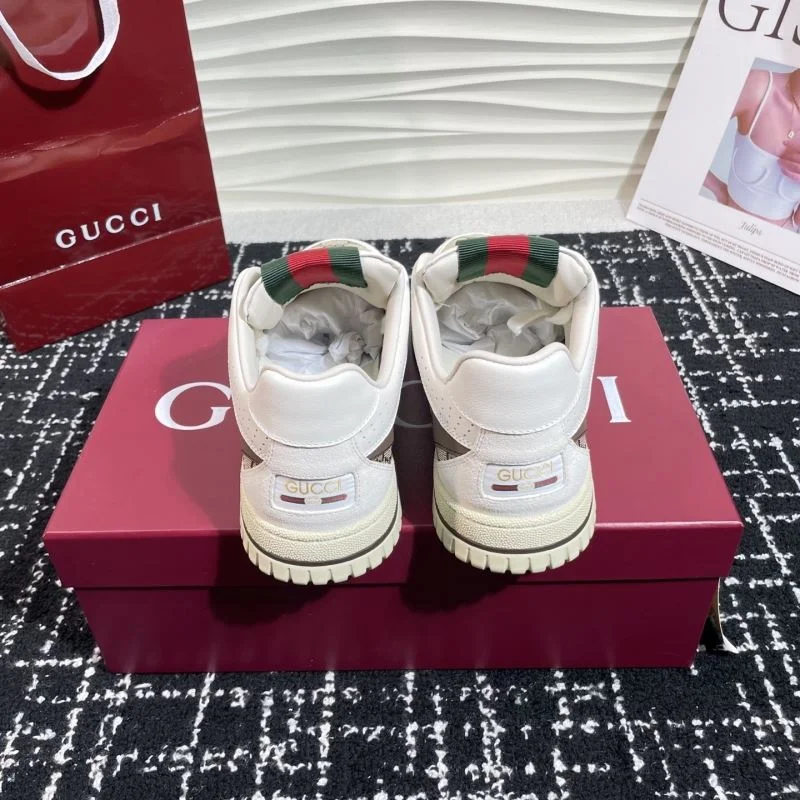 Low-cost Gucci Low Shoes