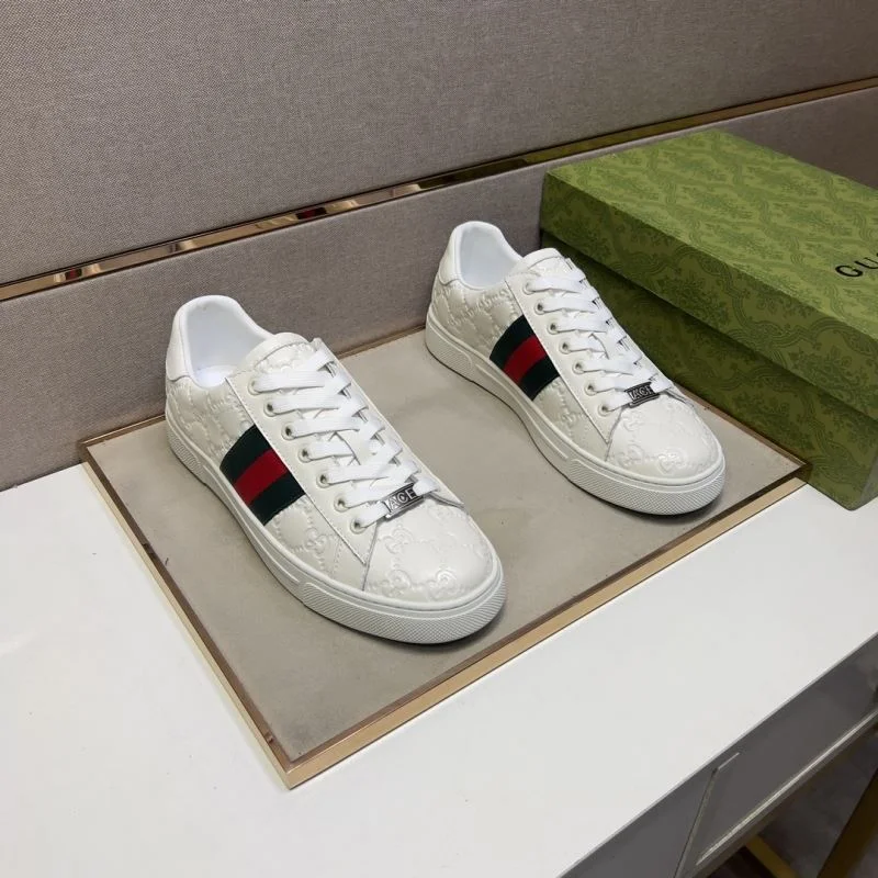 Gucci Low Shoes