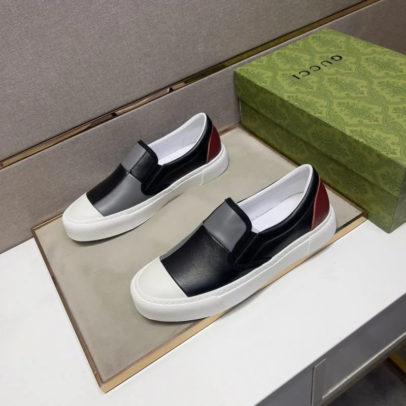 Value-priced Gucci Low Shoes