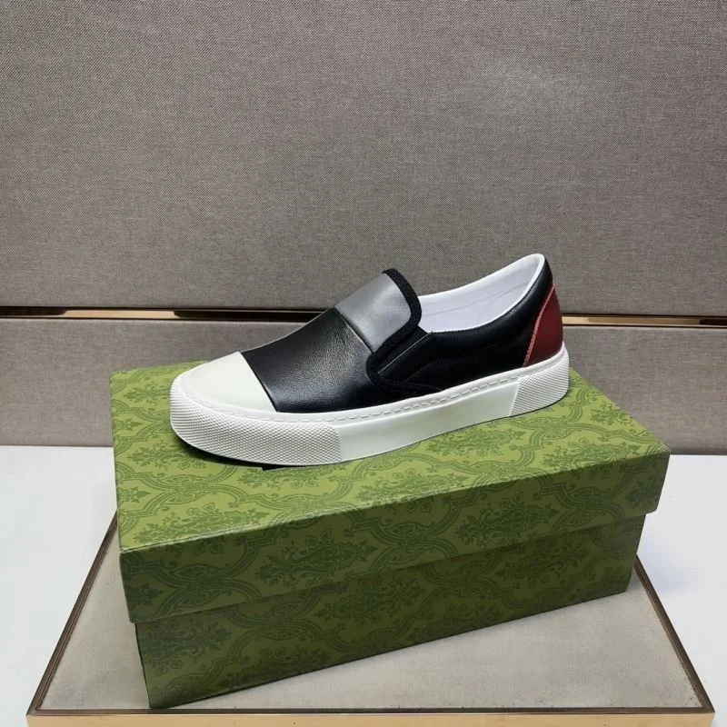 Value-priced Gucci Low Shoes
