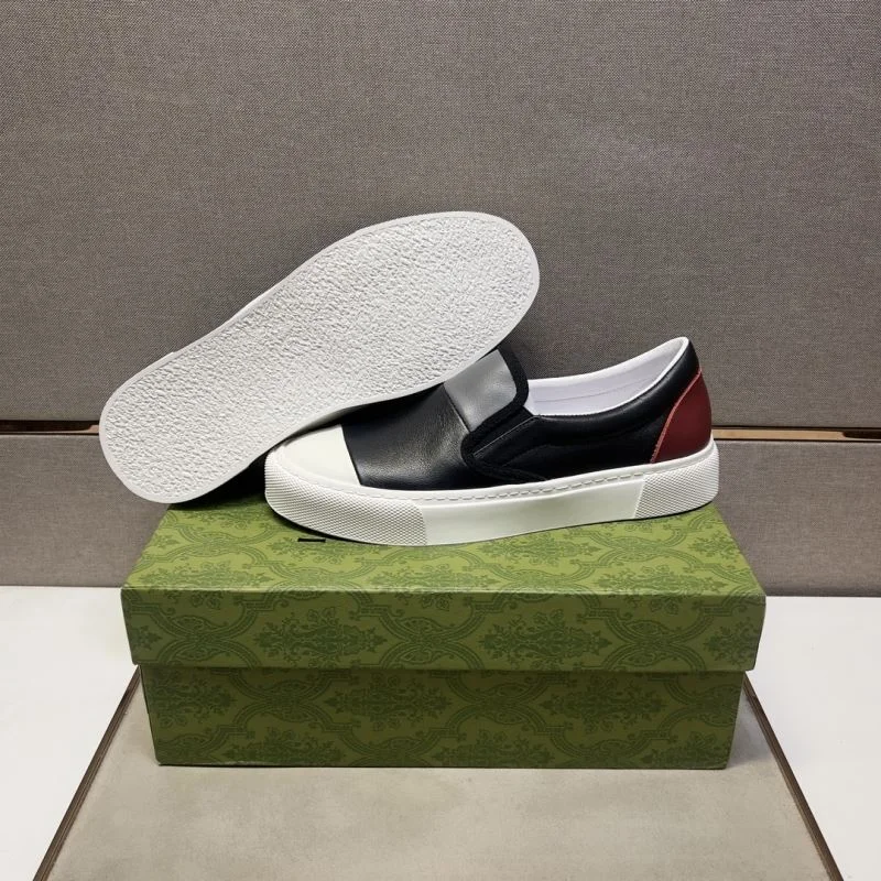 Value-priced Gucci Low Shoes