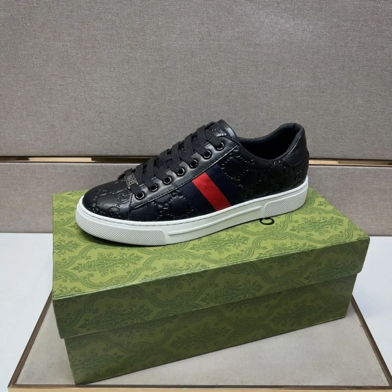 Factory-made Gucci Low Shoes