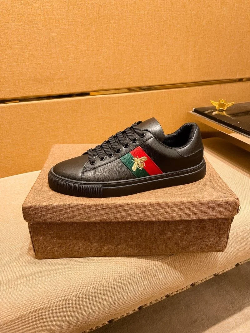 Official Gucci Low Shoes