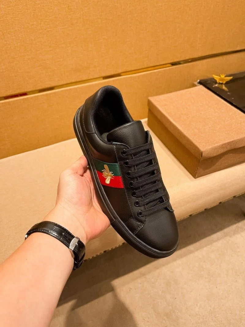 Official Gucci Low Shoes