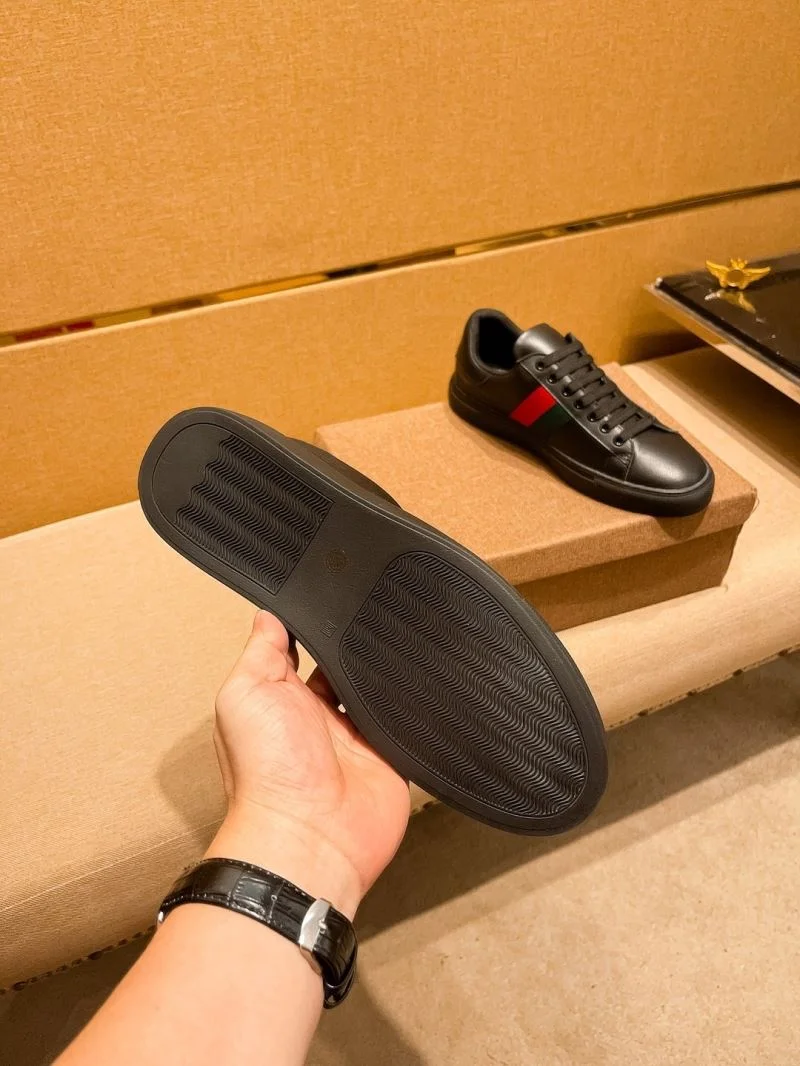 Official Gucci Low Shoes