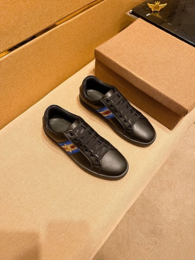 Official Gucci Low Shoes